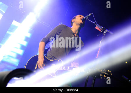 Guitarist Nathan Connolly of British band Snow Patrol performs at ...