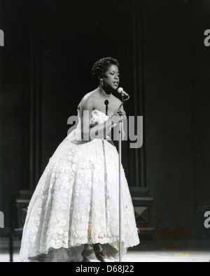 SARAH VAUGHAN - US jazz singer (1924-1990 Stock Photo - Alamy