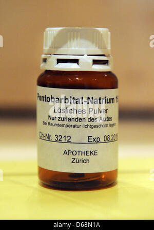 Vial with pentobarbital used for euthanasia and lethal inyecion in a ...