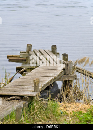 bridge -planked footway Stock Photo - Alamy