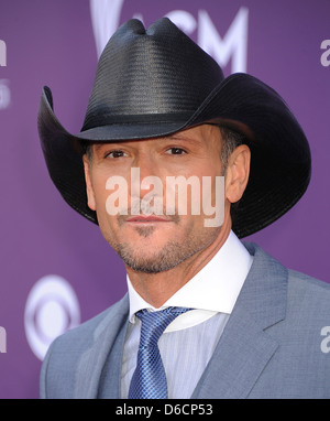Country music singer Tim McGraw performs prior to the start of the ...