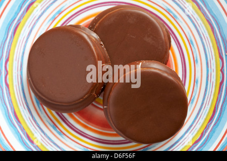 Wagon Wheels Wheelies choccy & marshmallowy new snack size biscuits ...