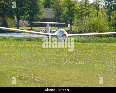 The Grob 103 C-GIAK is a glider aircraft designed for cross-country ...