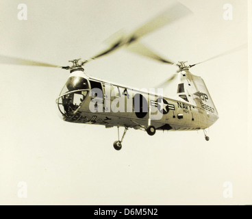 The HUP helicopter, a naval aircraft used in transport and rescue ...