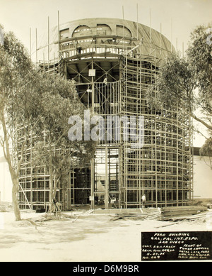 The Ford Building, showcased at the California Pacific Exposition ...