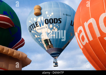 hot air balloons at the southampton balloon festival 1994 Stock Photo ...