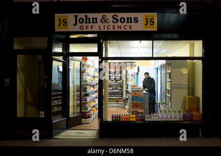Convenience Store, UK independent shop signs, a corner shop retailer ...