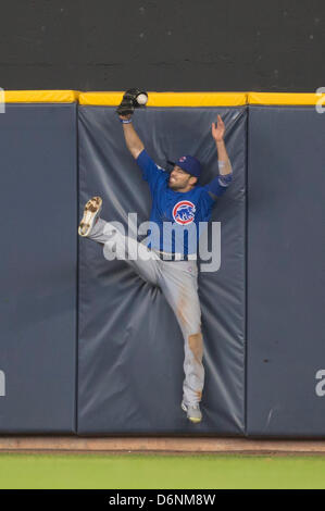 Chicago Cubs David DeJesus (9) in action during a game against the ...