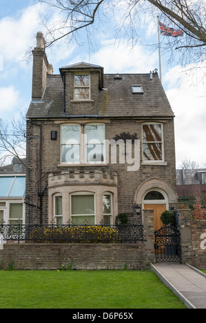 Midsummer House Michelin Starred Restaurant Midsummer Common Cambridge ...