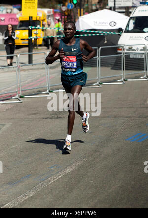 Stephen Kiprotich running the London Marathon. Ugandan long-distance ...