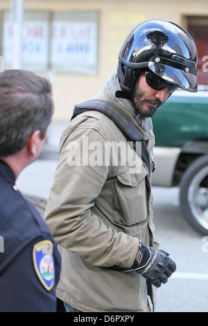 Keanu Reeves returning to the scene and speaking to the Beverly Hills ...