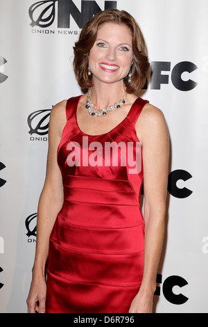 Tracy Toth, aka Tracy Gill, Brad Holbrook,aka Jim Haggerty IFC's Stock ...