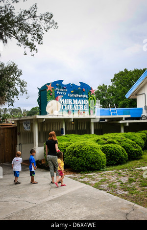 The Mermaid Theater at the Weeki Wachee Springs Attraction in Florida ...