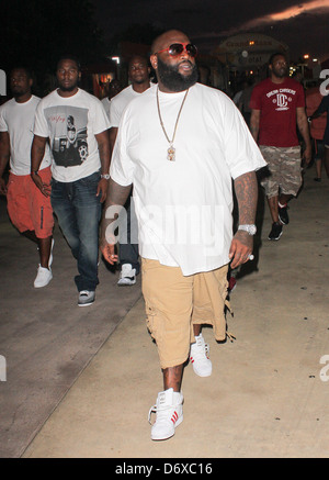 Rick Ross The Miami Dolphins vs The New England Patriots NFL Monday ...