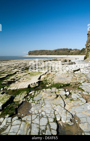 cold knap beach looking towards porthkerry, barry, vale of glamoergan ...