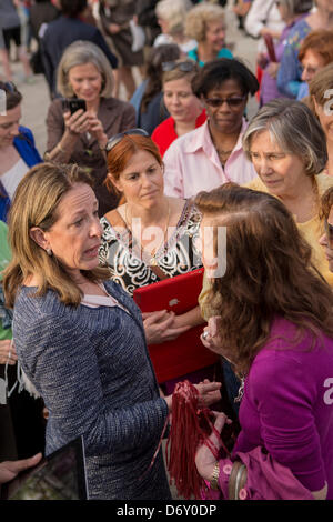 Elizabeth Colbert Busch, sister of comedian Stephen Colbert, shakes ...