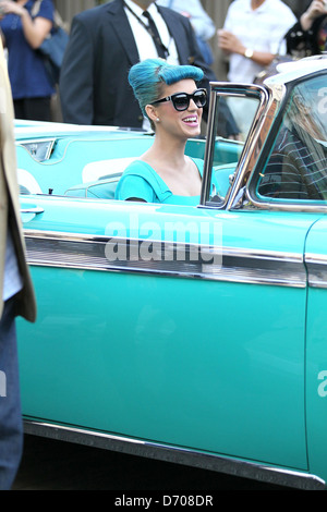 Katy Perry at The Americana in Glendale to launch her custom brand of ...