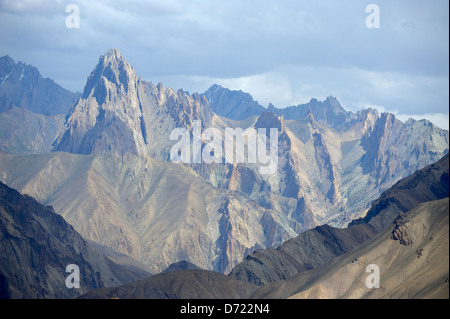 Sharp ridges of the Indian Himalayas Stock Photo - Alamy
