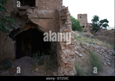 A ghost town near Shiraz in Iran Stock Photo - Alamy
