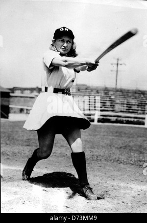 Gertrude Tiby Eisen, an athlete in the 1940s, was a notable figure in ...