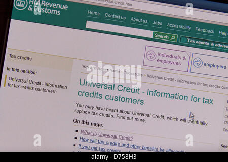 Screenshot of a HMRC website page for the new Universal Credit (roll ...