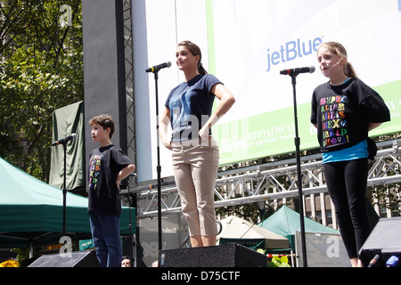 Elizabeth DeRosa from 'Mary Poppins' Broadway in Bryant Park presented ...