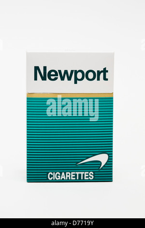 A pack of Newport cigarettes Stock Photo - Alamy