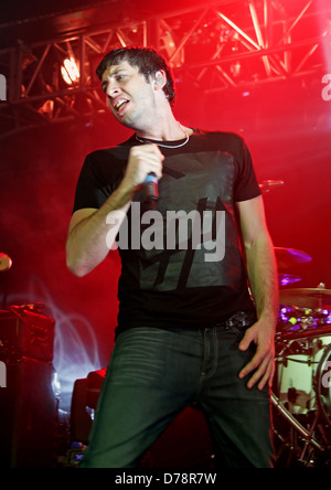 Example (real name Elliot Gleave) performing at Liverpool University ...