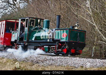 UK FOREST OF DEAN RAILWAY GREAT WESTERN RAILWAY 9681 PANNIER TANK ...