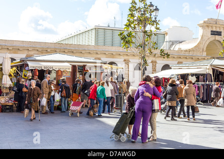 Shopping in Cadiz Market Spain Stock Photo - Alamy