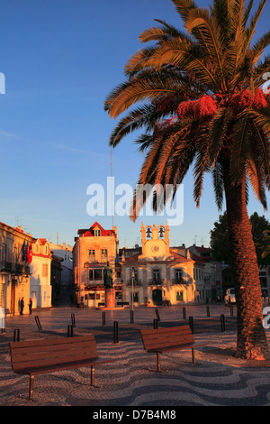 Dawn over the promenade at Cascais town near Lisbon, Estremadura region ...