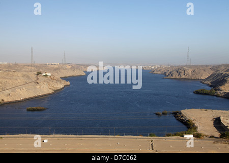 Aswan High Dam with the river Nile on the left and Lake Nasser on the ...