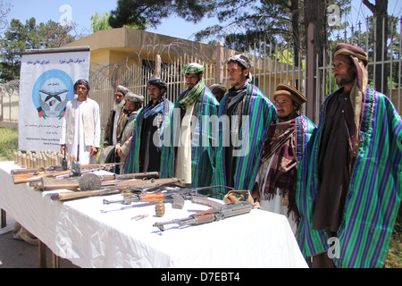 Taliban militants join peace process in Heart province Stock Photo - Alamy