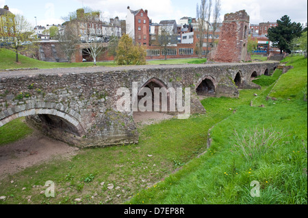 Medieval Exe Bridge in Exeter Devon England UK Stock Photo - Alamy
