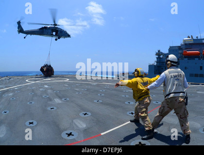 USS Carter Hall Stock Photo - Alamy