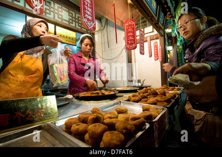 Xian's Persimmon cakes (shì zi bǐng) are a very popular local snack ...