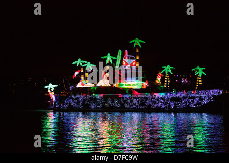 Balboa Island during the Christmas Boat Parade, Newport Beach, Orange ...