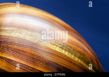The curvy part Oud traditional North-African / Middle-Eastern string ...