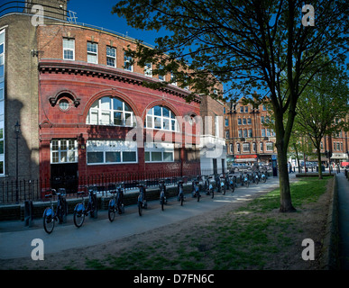 The disused London Underground Brompton Road Station on the Piccadilly ...