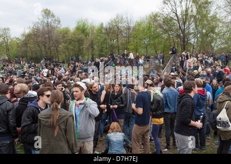 Young German people celebrating Labor Day in Kreuzberg Berlin Stock ...