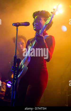 Noisettes - singer and bassist Shingai Shoniwa The Splendour Festival ...