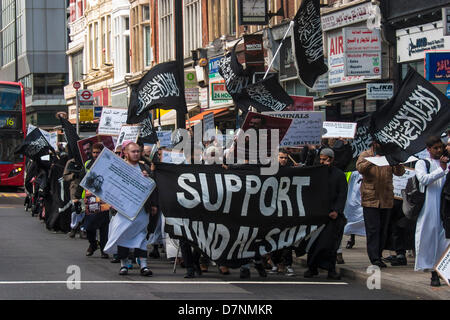 Islamic Protest in London Against the Danish Cartoons Stock Photo - Alamy