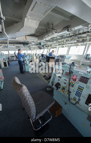 On the bridge of HMS Bulwark, Royal navy Assault Ship Stock Photo - Alamy