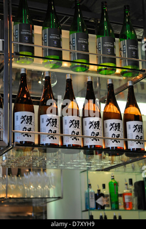 ZUMA, an Japanese restaurant in Knightsbridge, London Stock Photo - Alamy