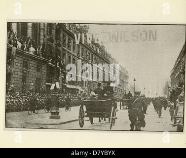 A photograph of President Woodrow Wilson signing the bill for the San ...