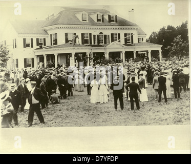 Woodrow Wilson's first presidential campaign in 1912 focused on ...