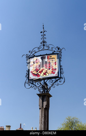 The 16th Century Lygon Arms sign, High Street, Chipping Campden ...