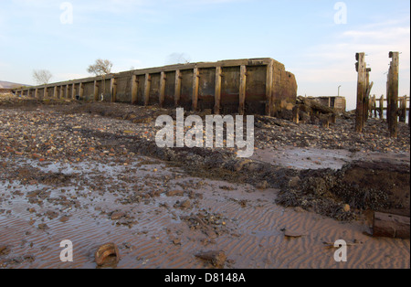 Beach at Craigendoran on the Firth of Clyde, Scotland Stock Photo - Alamy