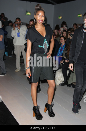 Tolula Adeyemi London Fashion Week Autumn Winter 2010 - Issa - Front ...