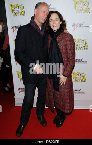 Xander Berkeley and Sarah Clarke Potted Potter: The Unauthorized Harry ...